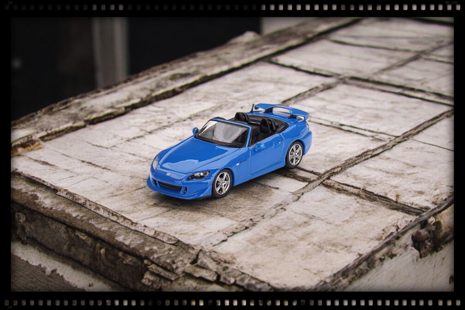 Honda S2000 (AP2) Type S (RHD) MINI GT 1:64 – Exclusive-Hobbyshop